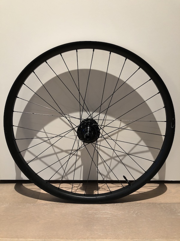 2019 Race Face Vault Hubs + e*thirteen LG1r Carbon Rims For Sale