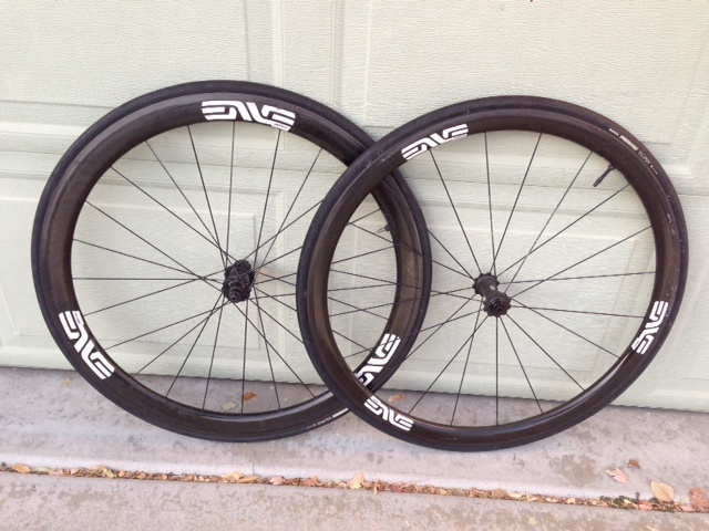 2017 ENVE SES 3.4's with ENVE Dark 6 carbon hubs For Sale