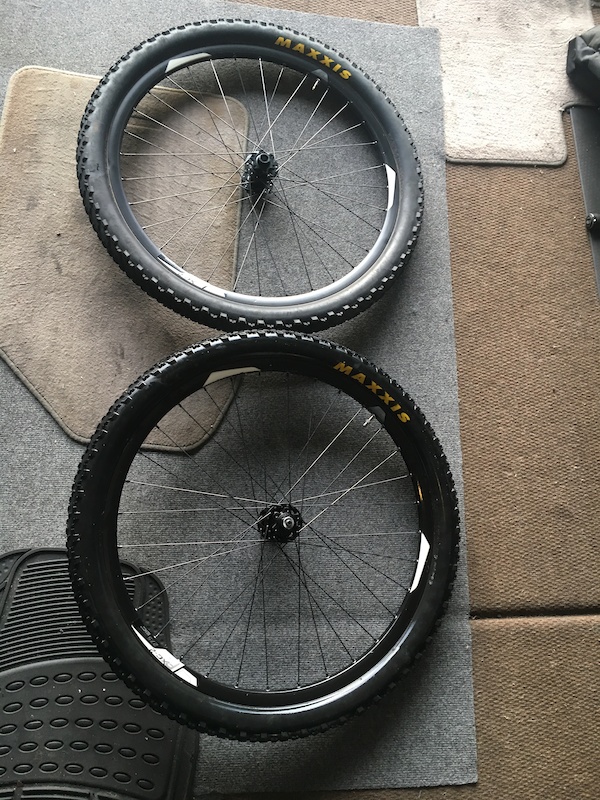 2015 27.5 complete wheel set For Sale