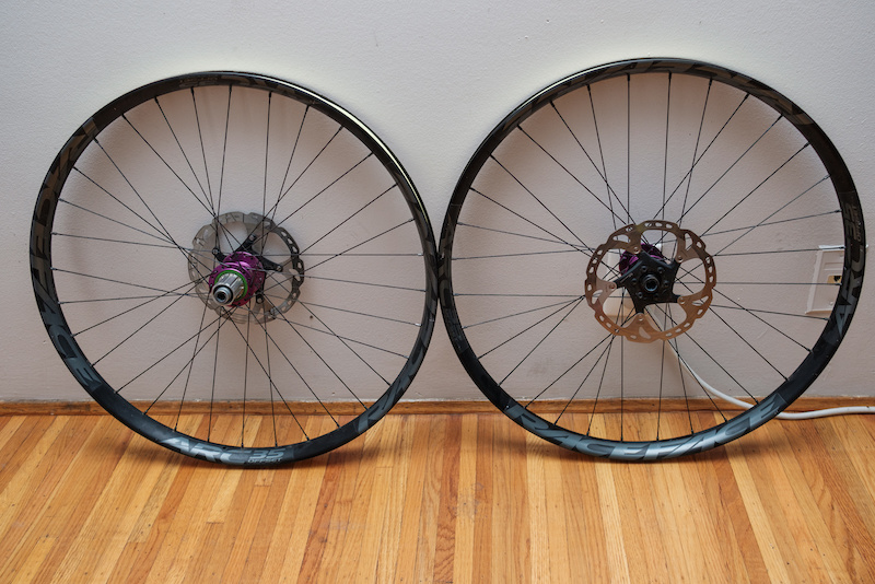 2018 Hope Pro 4 Boost purple / ARC35 For Sale
