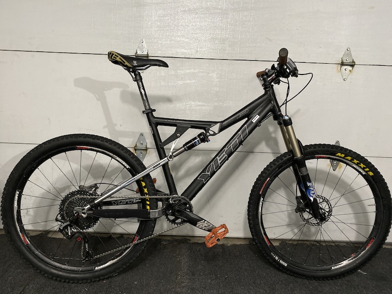 2007 Yeti 575 ASR Medium For Sale