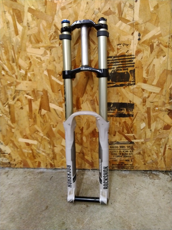 2012 Rockshox Boxxer World Cup Air R2C2 203mm For Sale