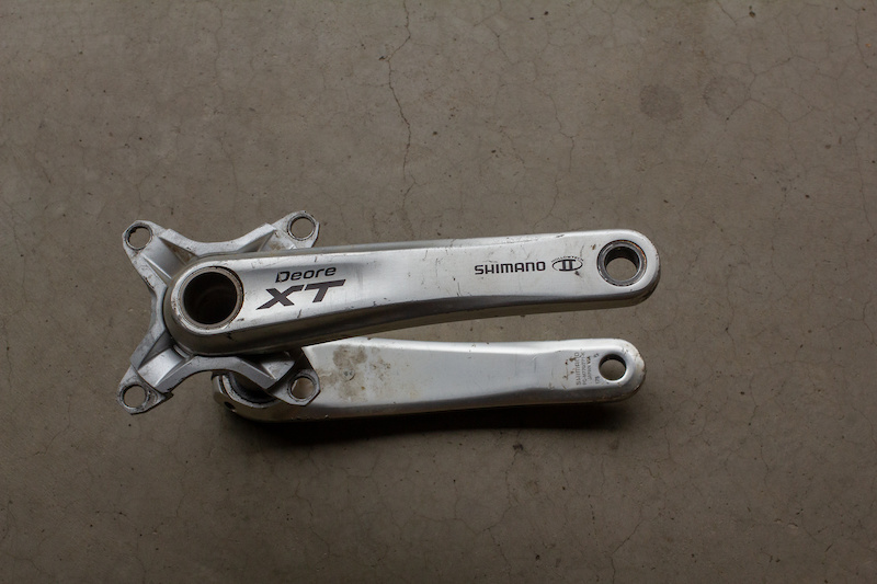 Shimano XT M770/771 175mm cranks For Sale