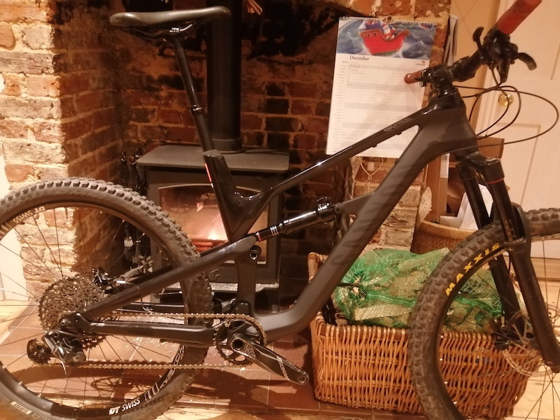 2018 Brand new Canyon spectral Cf frame size L never ridden For Sale