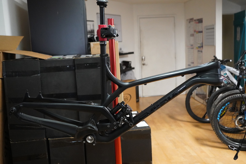 2019 Large Evil Offering Frame + Dropper For Sale