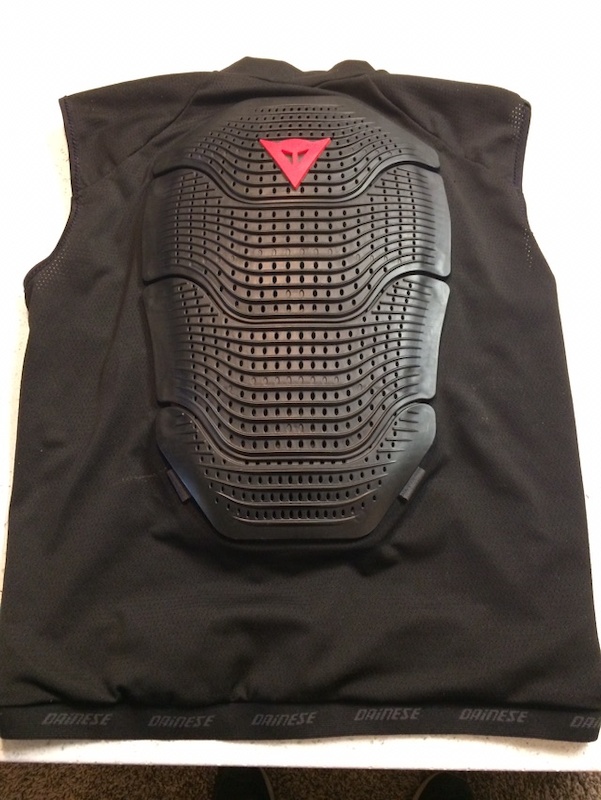 Dainese Manis Gilet Back Protector Vest (Size Small) For Sale