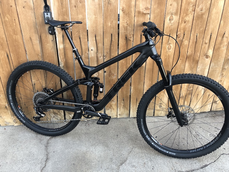 2017 Trek 29er Carbon Slash 9.8 with upgrades For Sale