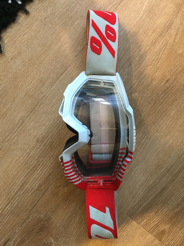100% Accuri goggles, brand new lense For Sale
