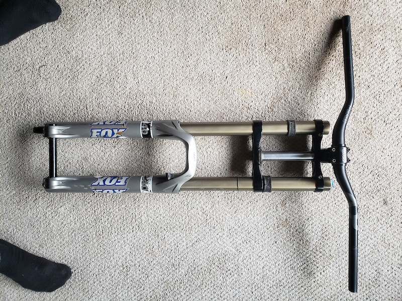 2011 Fox 40 20mm axle good condition For Sale