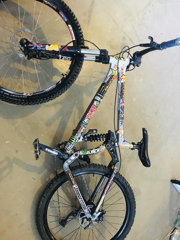 Giant custom build (size small) For Sale