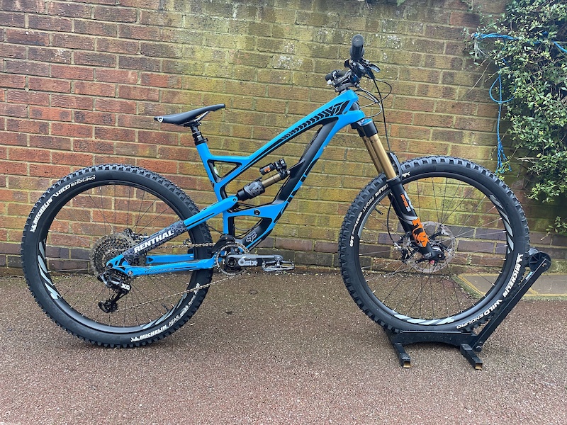 2016 YT Capra custom build For Sale
