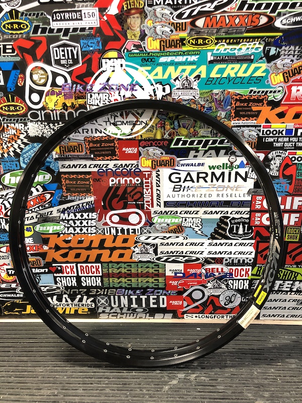 NEW MAVIC XC717 DISK RIMS For Sale