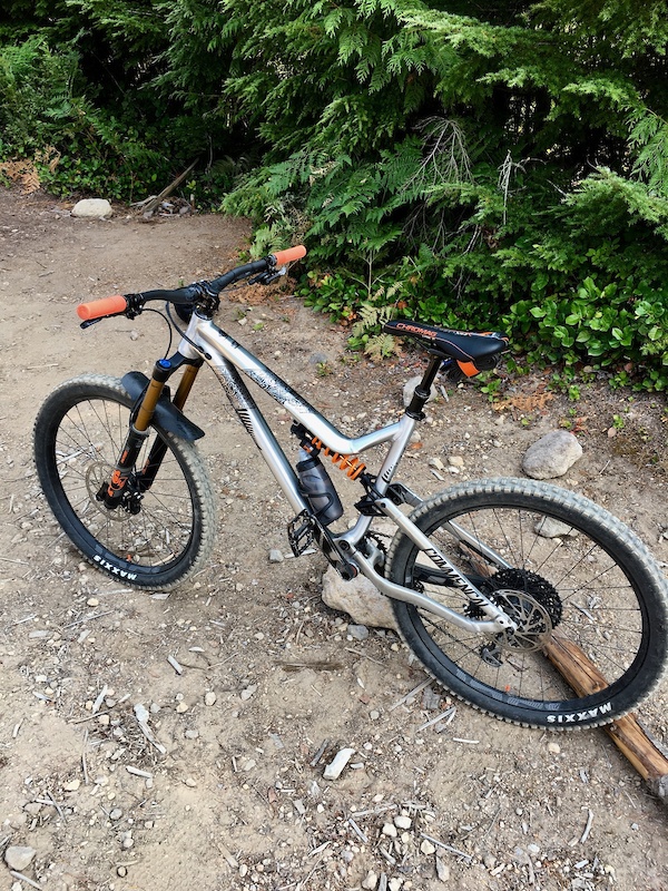 2018 Commencal Meta AM v4.2 - New Zealand edition For Sale