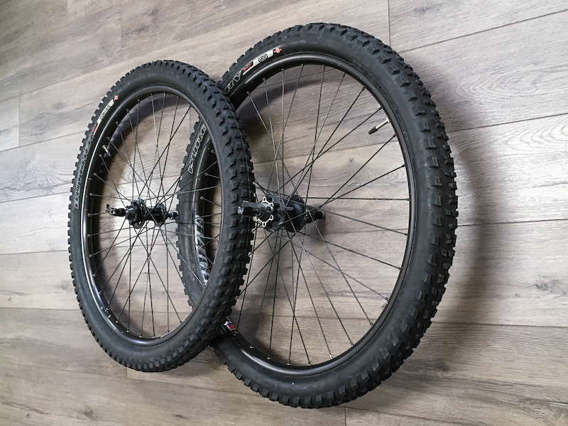 Shimano/Specialized 135X10 Rear / 9X100 Front For Sale