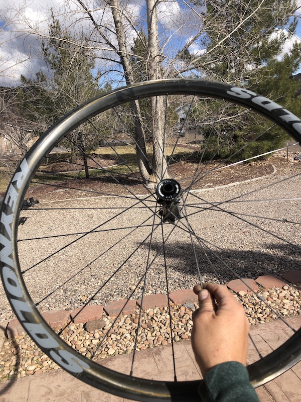 2017 Reynolds blacklabel front wheel I9 hub 28hole For Sale