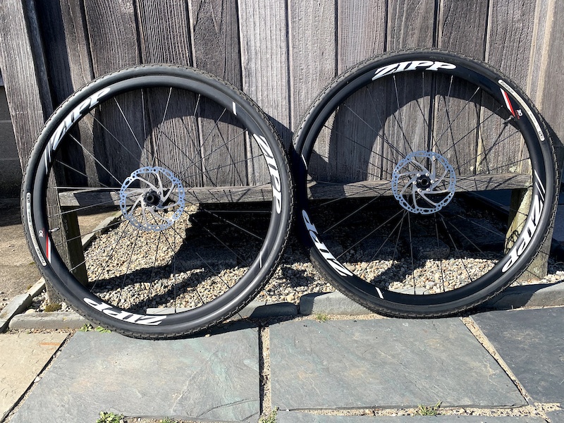 2017 ZIPP Course 30 wheelset + extras For Sale