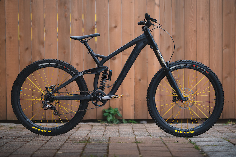 2017 Trek Session For Sale
