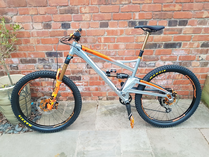 2019 Orange alpine 6 team factory. Brand new For Sale