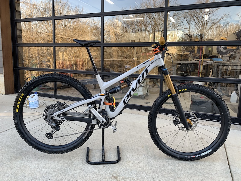 2019 Pivot Firebird 29 Frame Size Medium For Sale