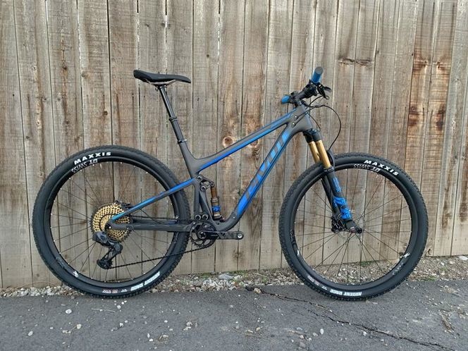 2020 Pivot Mach 4 SL Team BRAND NEW For Sale