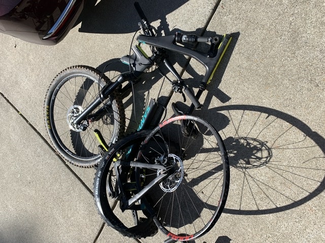 2014 Wanted Santa Cruz 5010 carbon Large front triangle For Sale