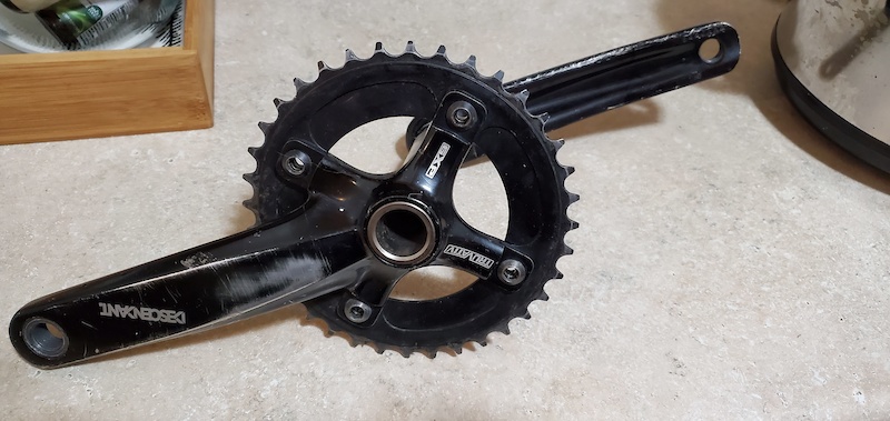 Truvativ Descendant crank and BB - 83mm For Sale
