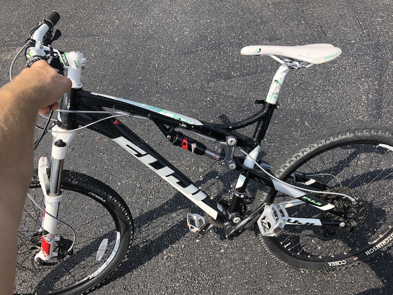 2012 Fuji Outland 2.0 MSRP 2500 For Sale