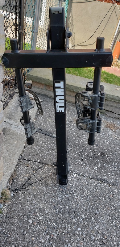Thule 2 bike rack For Sale