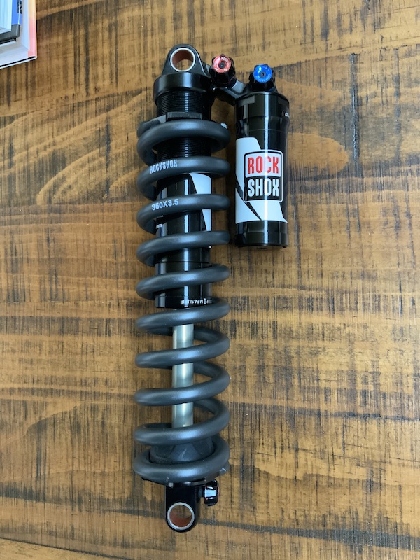 2017 New RockShox Vivid R2C coil shock 10.5x3.5 For Sale