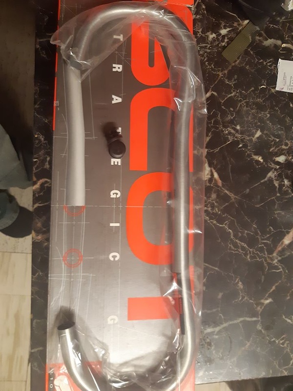 SCOTT AT3 LF BARS NEW IN BOX For Sale