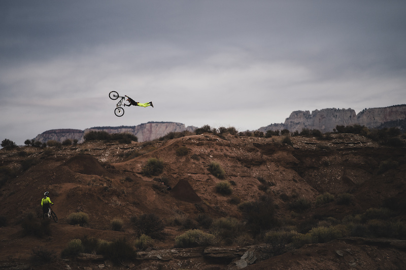 Interview & Video: Jaxson Riddle is Young & Hungry in 'Accomplice ...