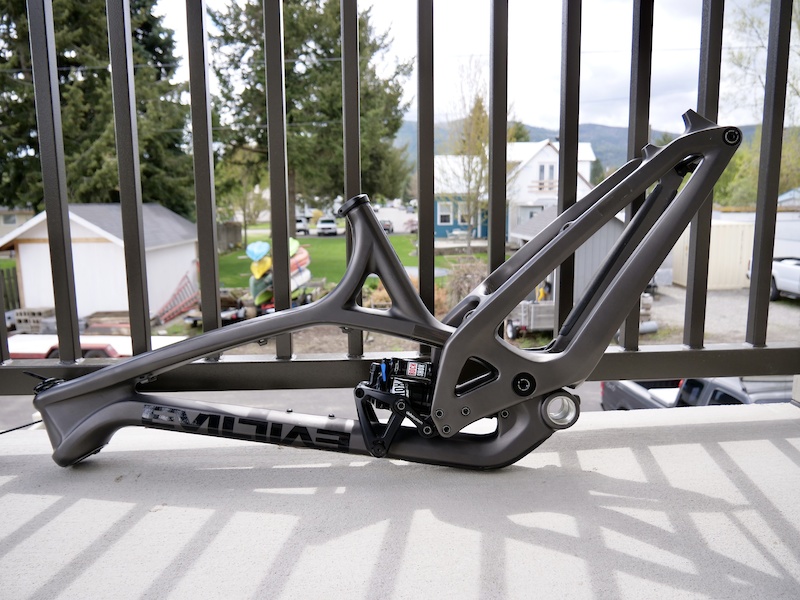 2018 Evil Wreckoning Frame - Medium For Sale