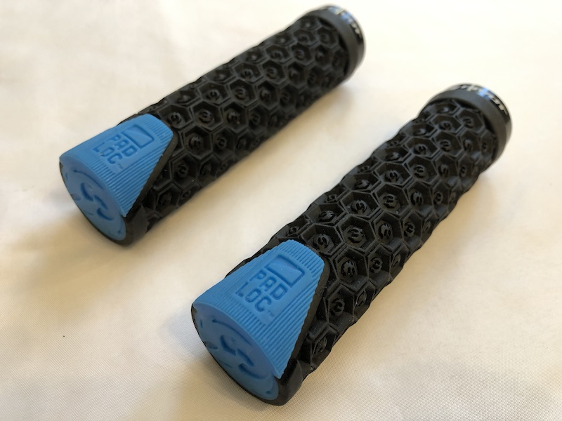 2020 Pivot Cycles Phoenix Team PadLoc Grips - BRAND NEW For Sale