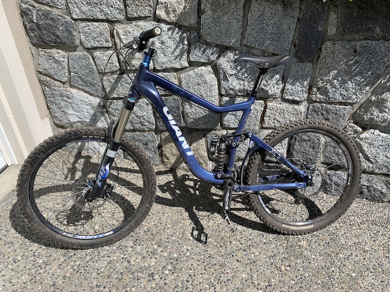 2010 Large Giant Reign X1 For Sale