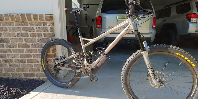 2020 Banshee Phantom V3 Fox DPX2 (w/ Jade option) For Sale