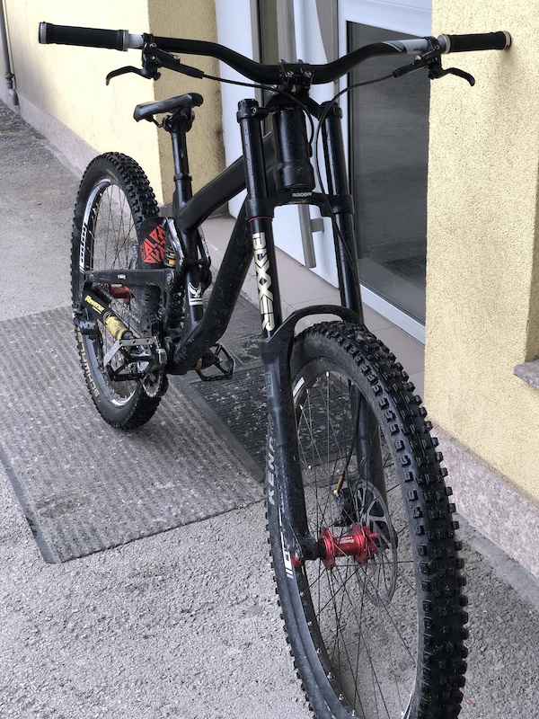 2017 Solid Strike Dh L/Xl RS Boxxer/Cane Creek/Hope For Sale