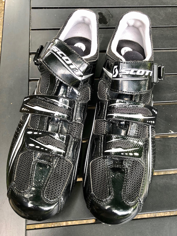 Scott Road Pro Shoes (Unisex) For Sale