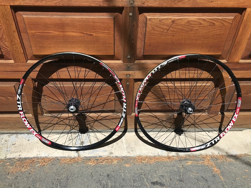 2016 Stan's Flow EX w Chris King Hubs For Sale