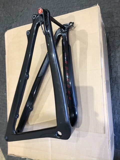 2018 Santa Cruz Bronson cc rear triangle For Sale