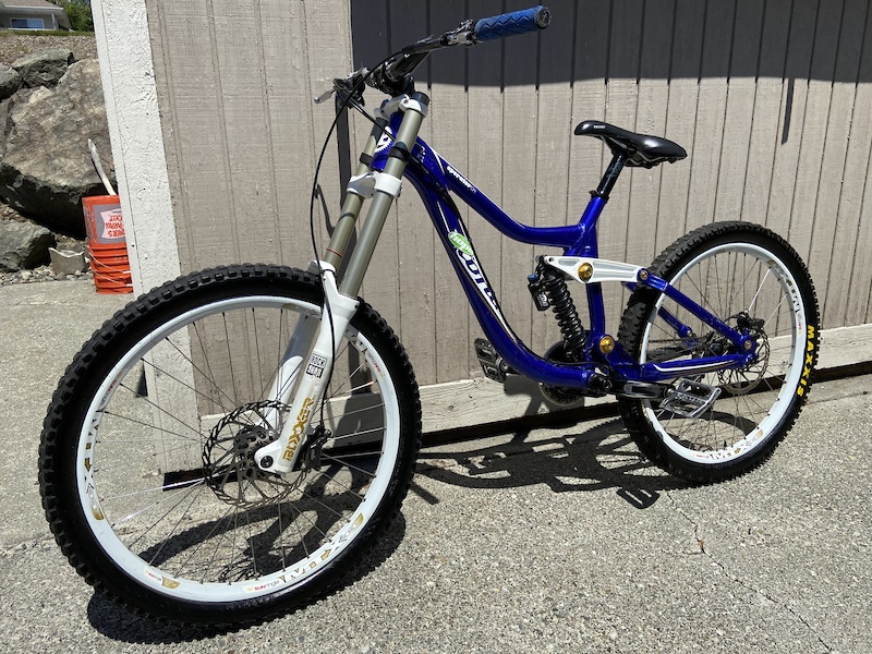 2012 Kona Operator DH Large Frame For Sale