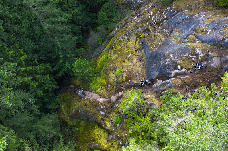 Video: Building and Riding a New Rock Slab Line with Remy Metailler ...