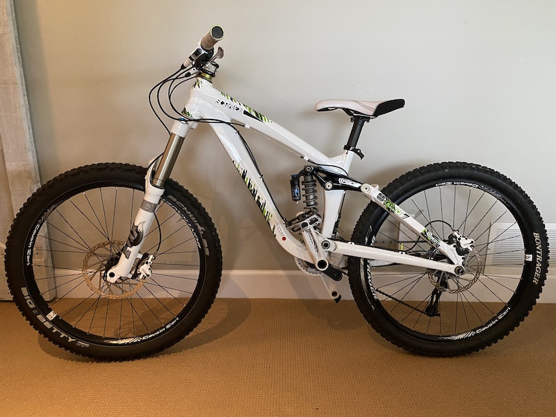 2010 Treck Scratch 7 size Small/15” For Sale