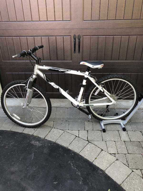 2002 K2 Zed 1.0 Sport Tail For Sale