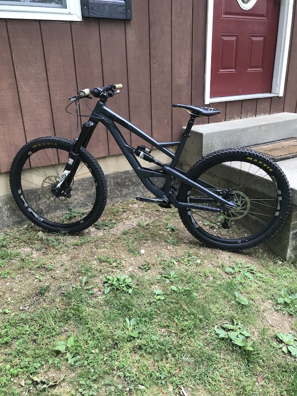 2017 YT Capra Medium For Sale