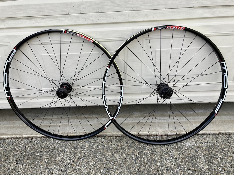 2020 Stan's Flow MK3 29" DT Swiss 370 Hub Wheelset (wheels) For Sale