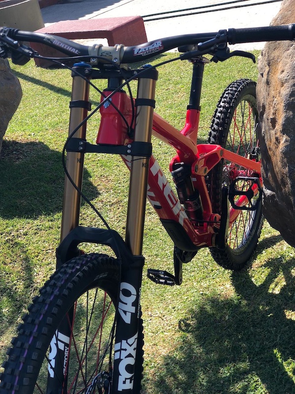 2018 Trek Session 9.9 Medium Custom For Sale