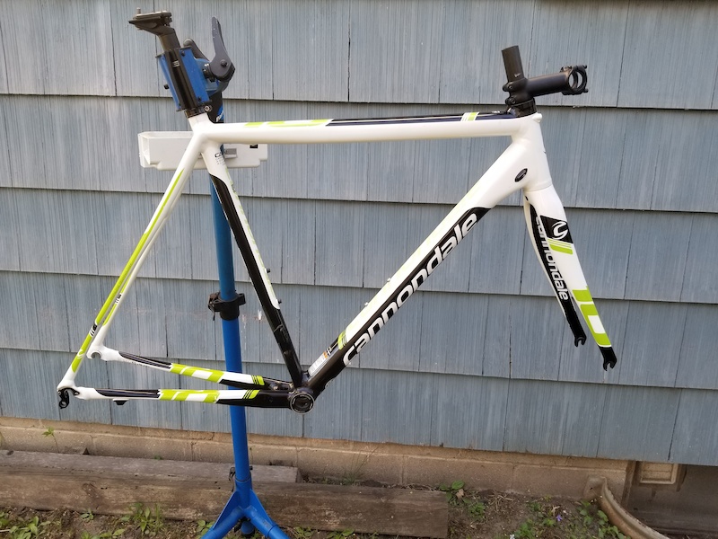 2014 Cannondale CAAD 10 56cm frameset For Sale