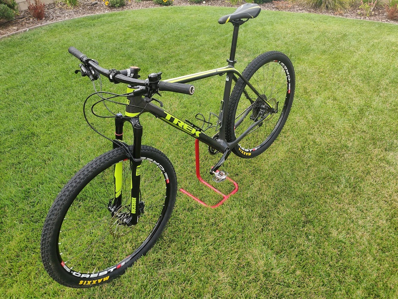 2015 Trek Superfly 9.6 Carbon Hardtail For Sale