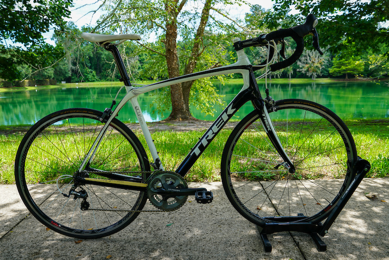 2013 Trek Domane 6.2- Carbon/Ultegra - 16 lbs - $4600 MSRP For Sale