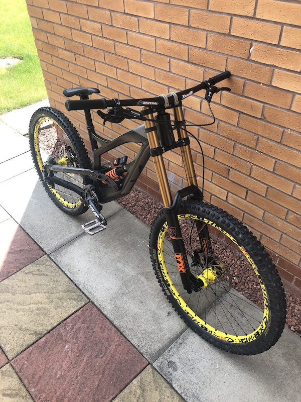2017 YT TUES AL Custom Build For Sale